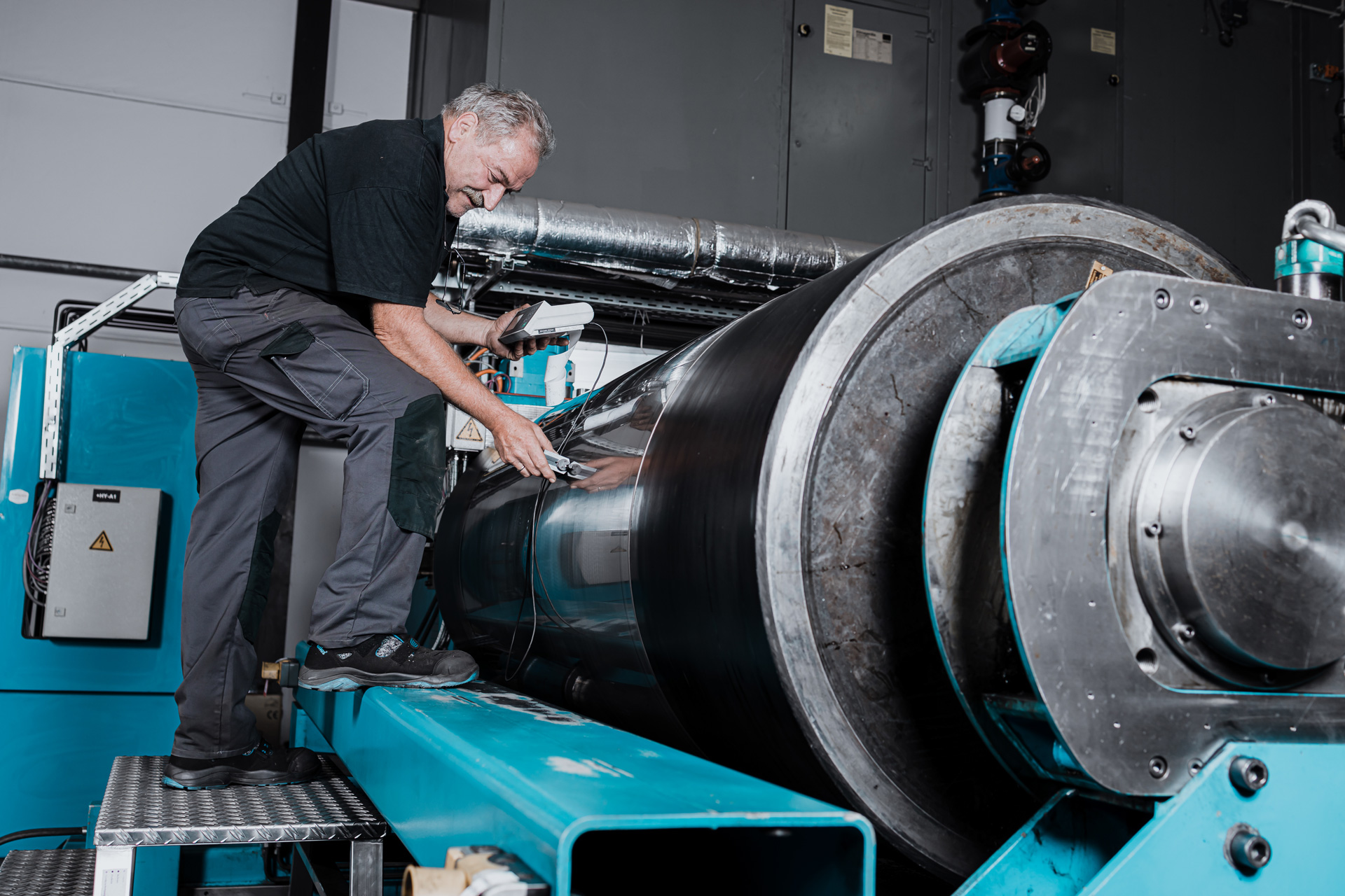 High-quality and durable steel belts made in Germany